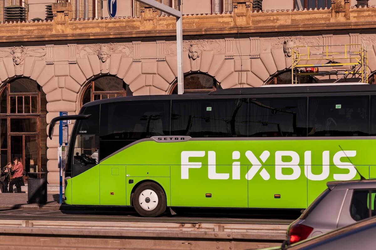 Best Ways to Travel Between Prague and Budapest: Guide in 2025